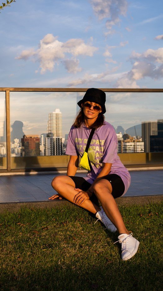 Guida allo styling del cappello a secchiello: come scegliere quello ...